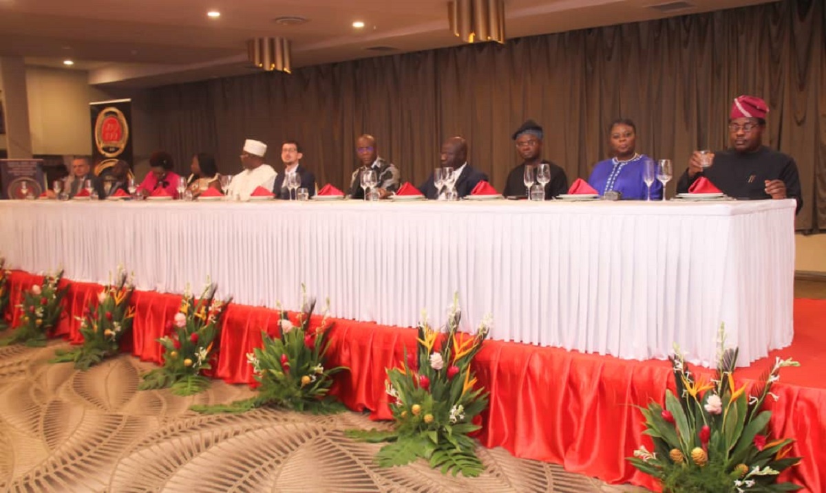 Togo : la 3e édition du Gala des 100 Entreprises les plus Dynamiques rentrée dans l’histoire - L ...